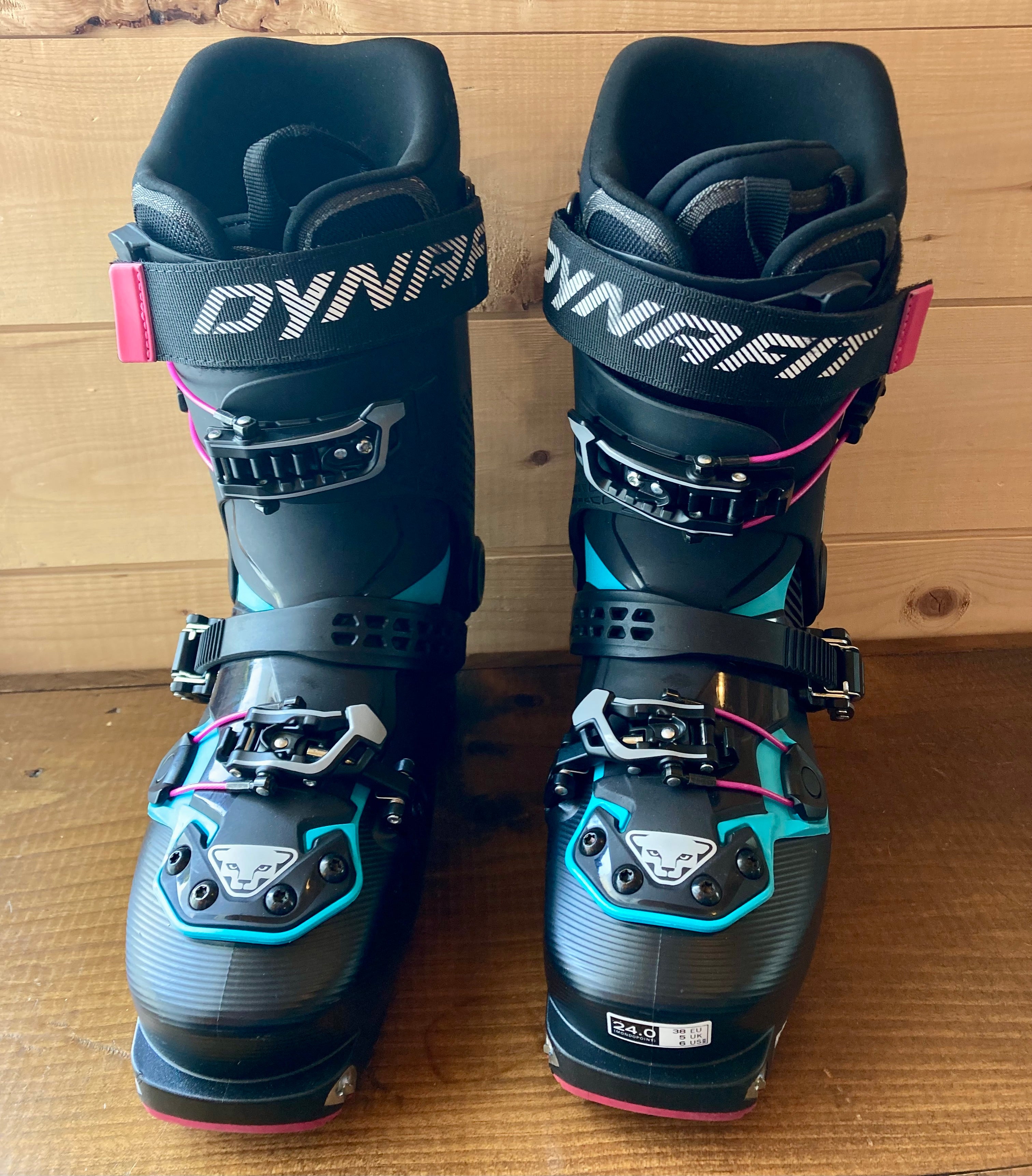 RADICAL Women's Dynafit Boots - USED – Ski Chic-Chocs